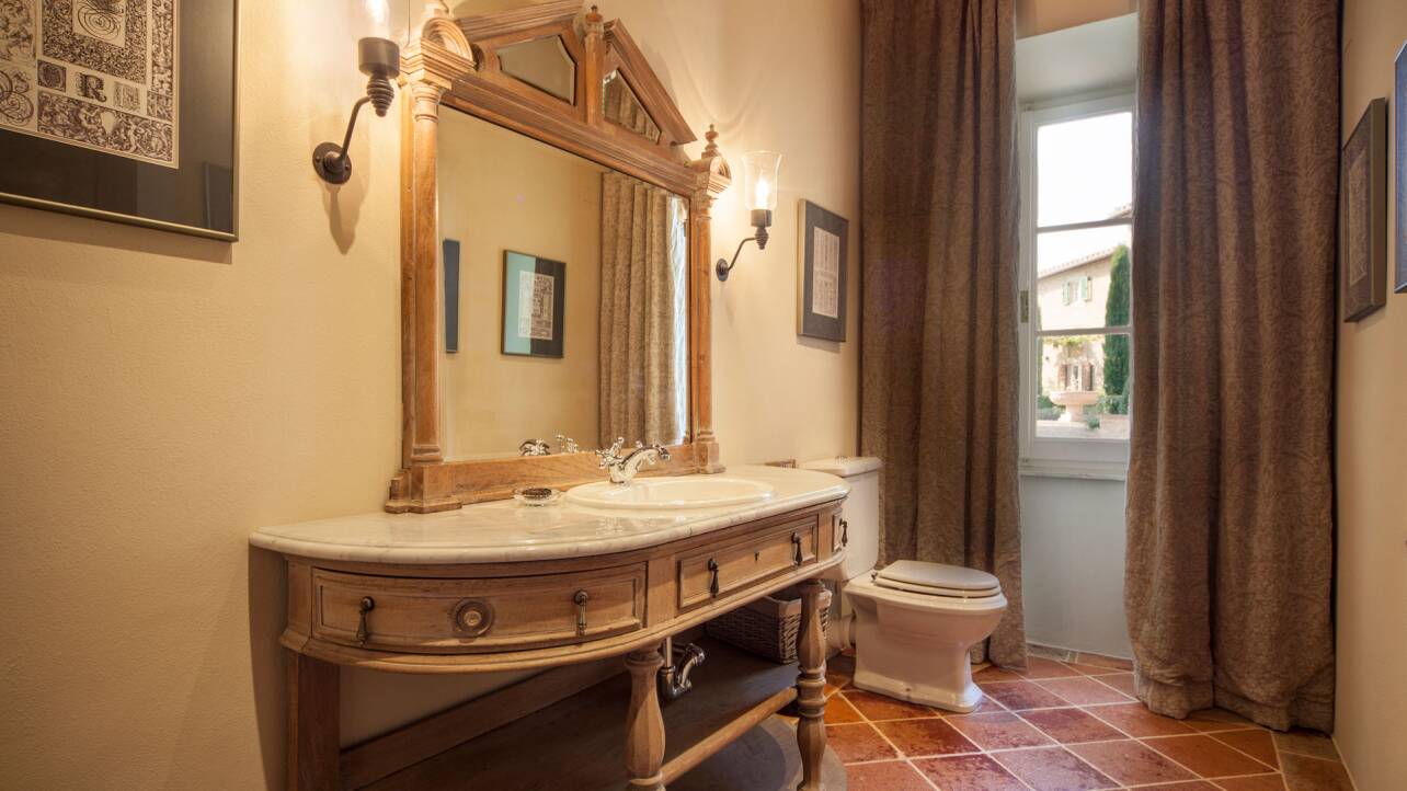 Luxury villa Bramasole for rent in Tuscany, Umbria Border, Cortona ...
