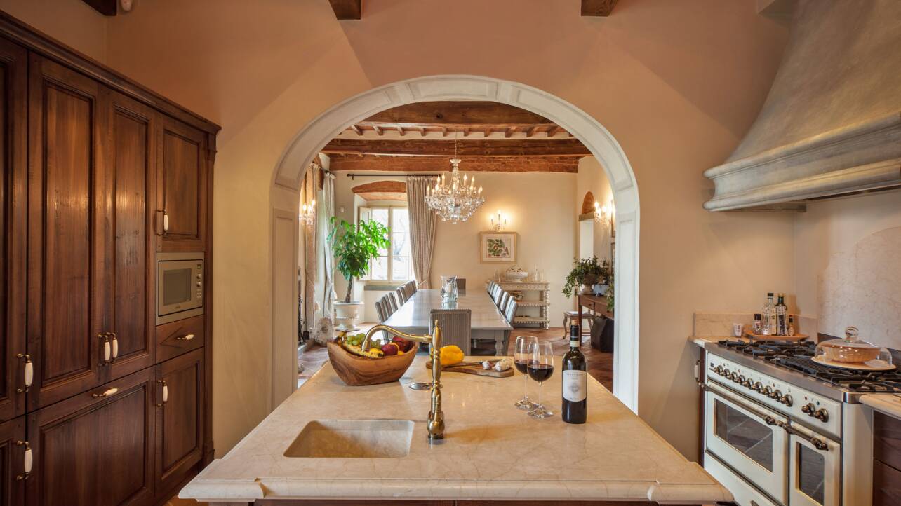 Luxury villa Bramasole for rent in Tuscany, Umbria Border, Cortona ...