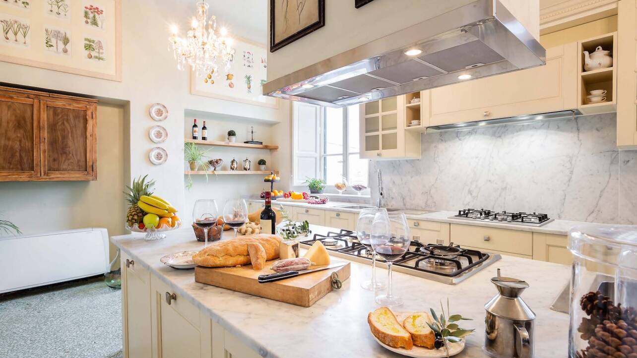 Luxury villa Pavone for rent in Tuscany, Lucca | Home In Italy