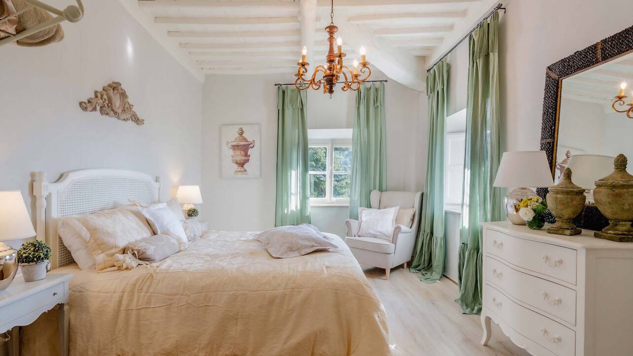 Luxury villa Pavone for rent in Tuscany, Lucca | Home In Italy