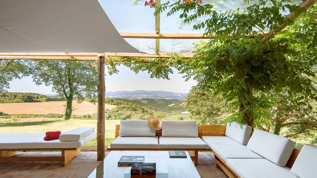 Luxury villa Ebe for rent in Umbria, Massa Martana | Home In Italy