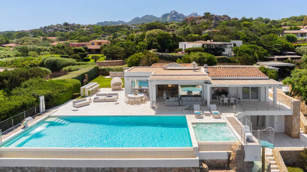 Luxury villa Violina for rent in Sardinia, Porto Cervo | Home In Italy