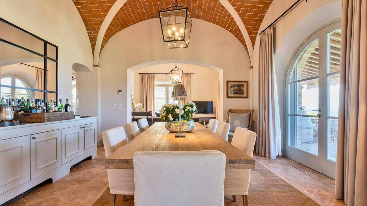 Luxury villa Pallade for rent in Tuscany, Castelfalfi | Home In Italy