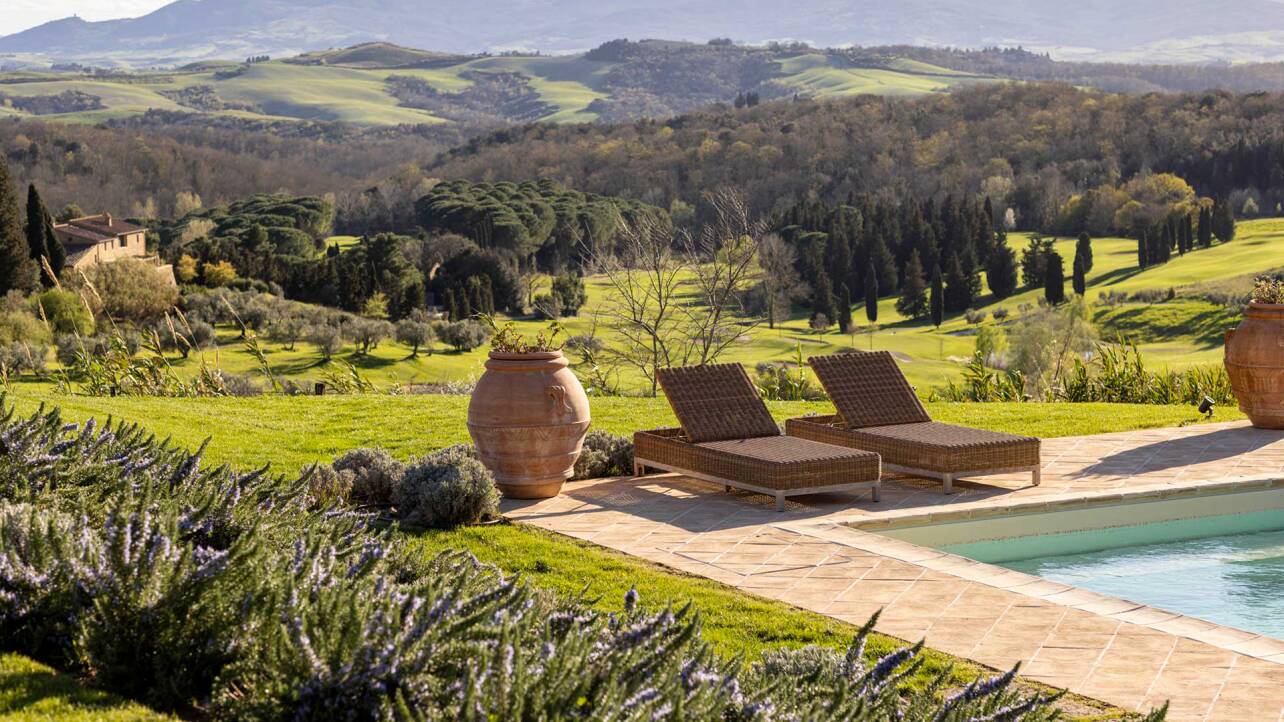 Luxury villa Pallade for rent in Tuscany, Castelfalfi | Home In Italy